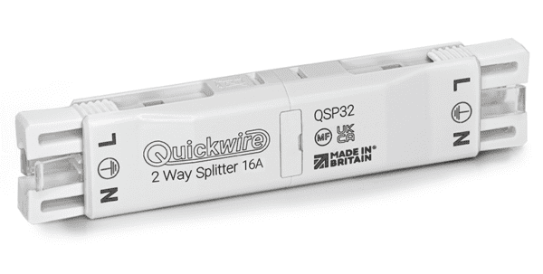 Maintenance free splitter junction box for lighting - Quickwire